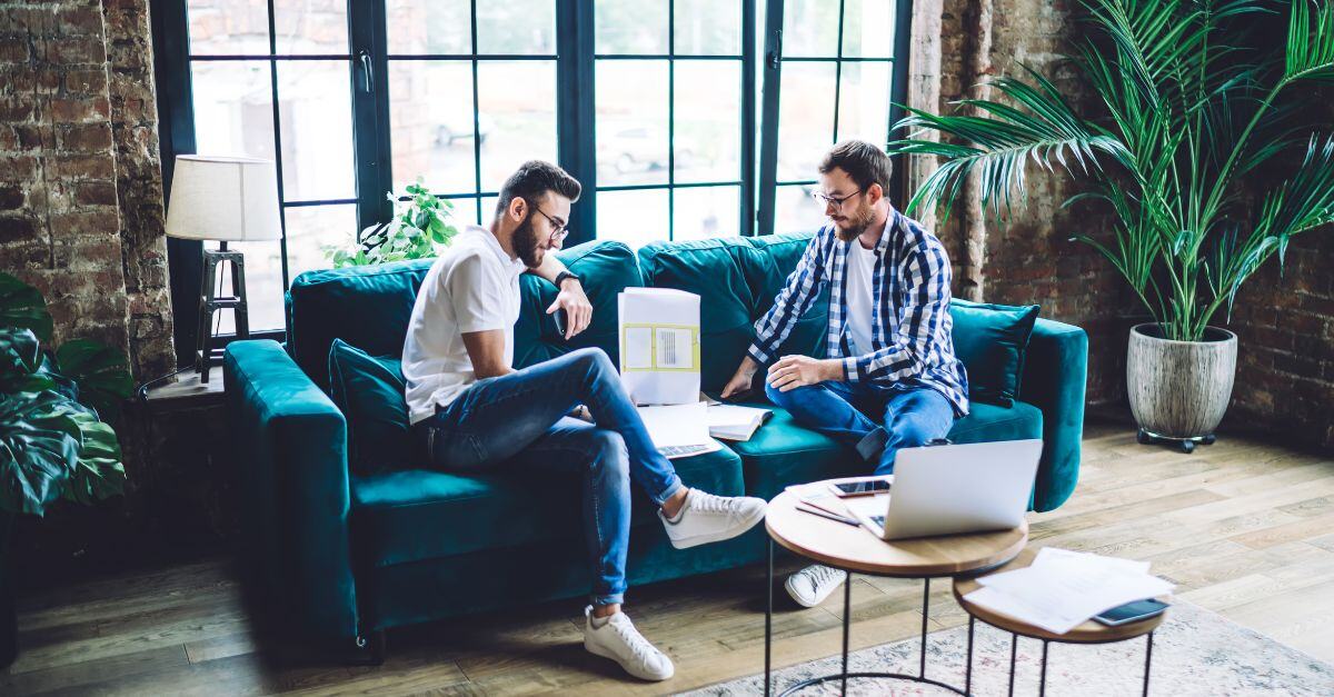 Experience and efficiency: the right office booking software strikes a ...